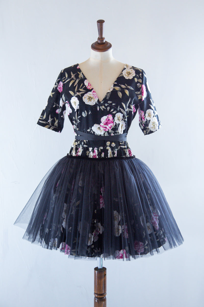 Feya Rose Linen Mini Ballet Dress – ALEXANDRA-KING